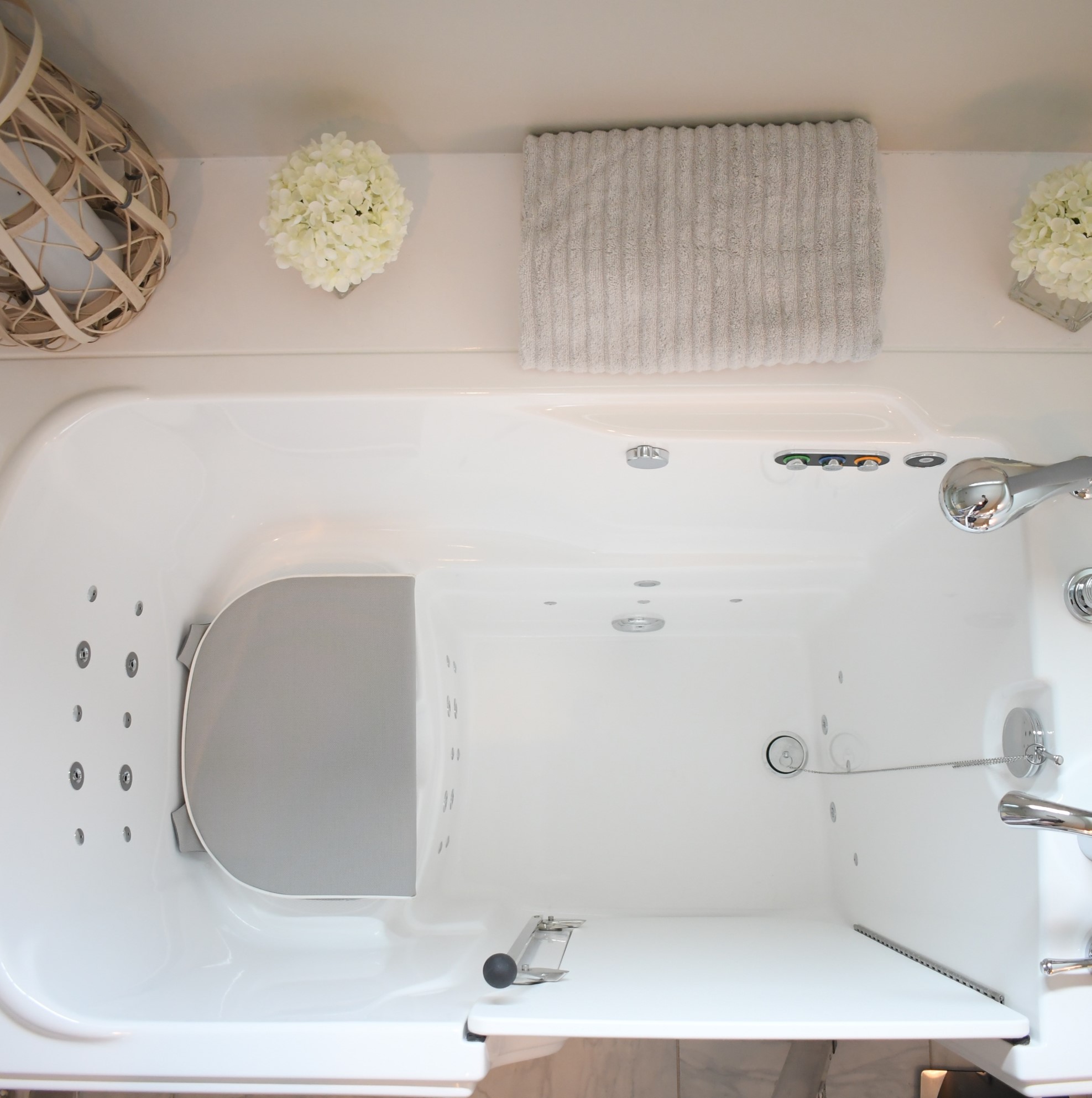 Walk In Bathtub Mobile AL | The best Walk In Bathtub Installation in ...